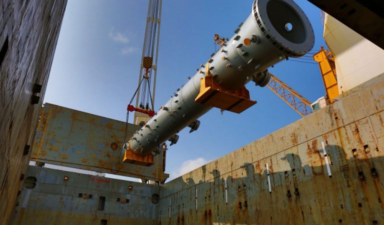 Marine warranty survey for transportation of heavy modules